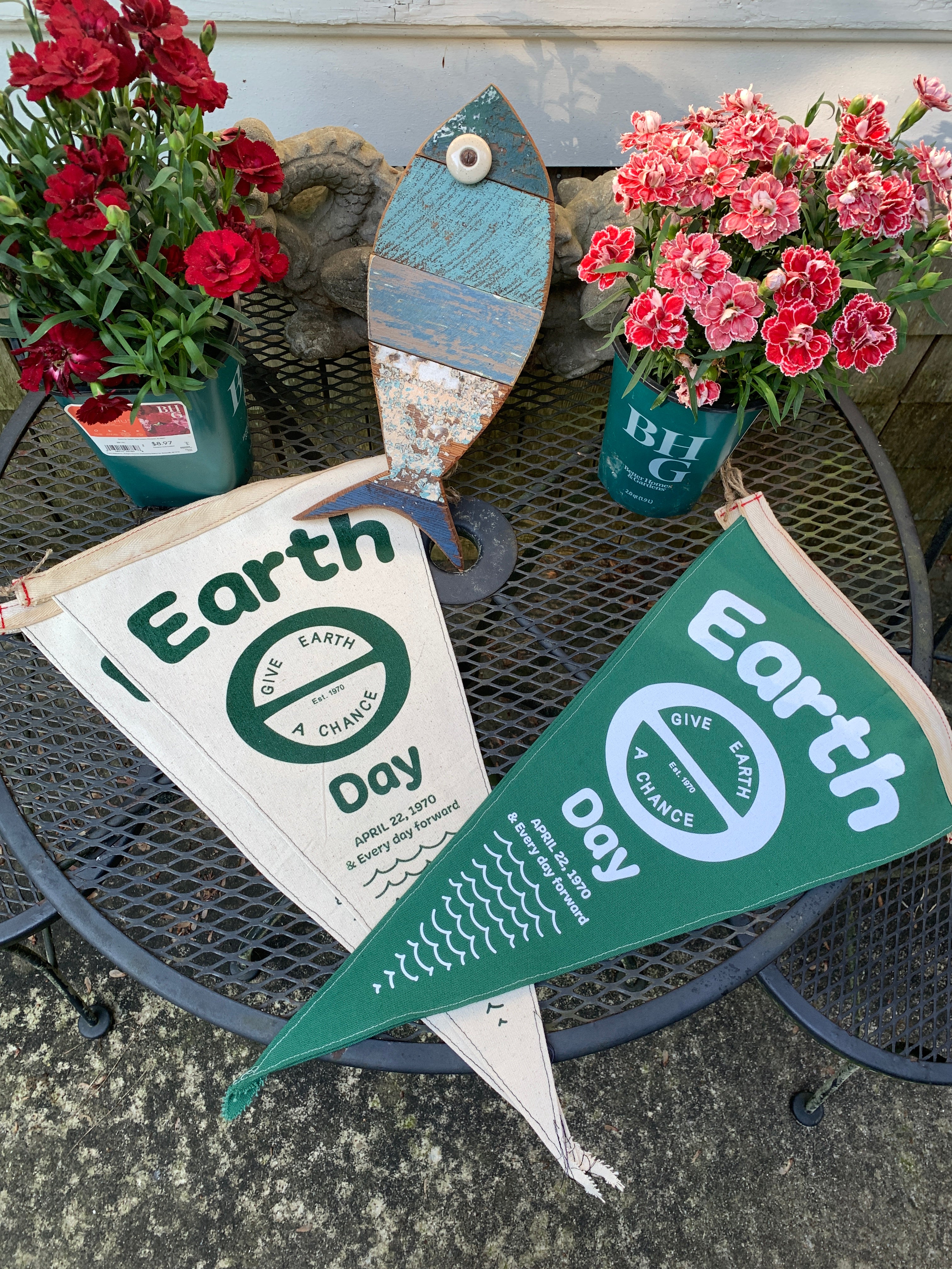 EARTH DAY - Flag/Pennant – Waxed Surf Flags